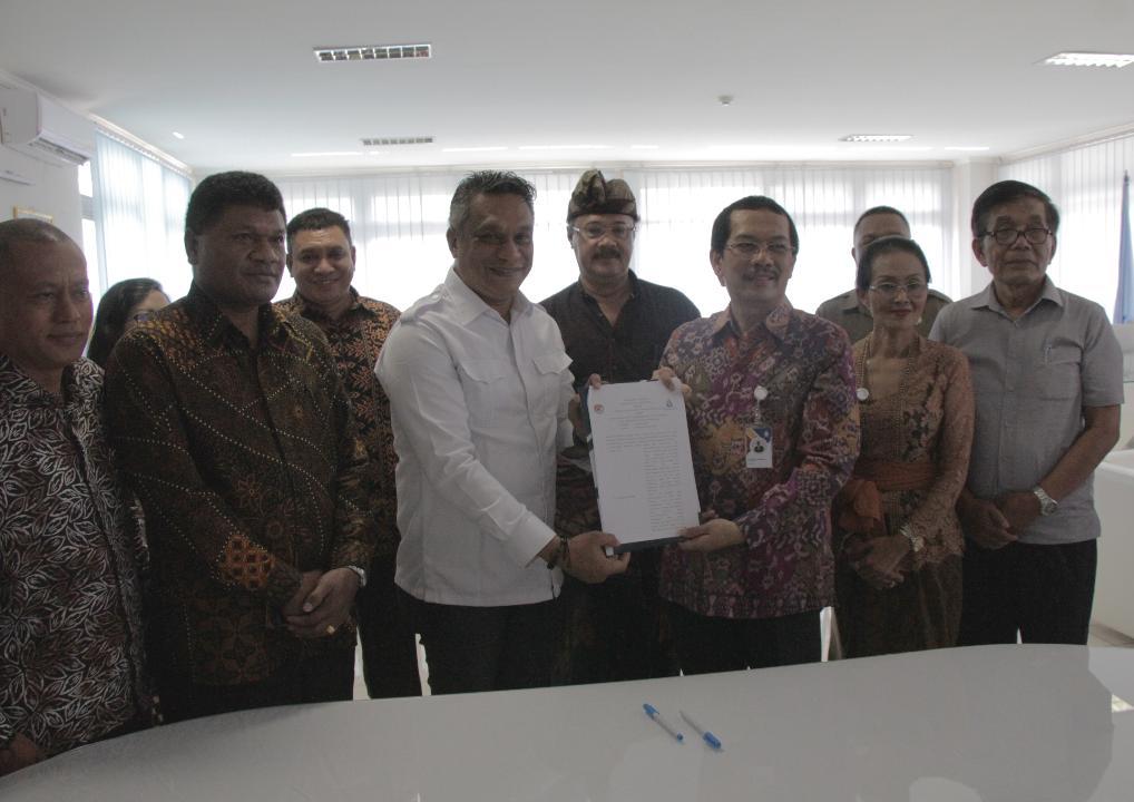 Bupati Sikka Resmi Gandeng ITB STIKOM Bali