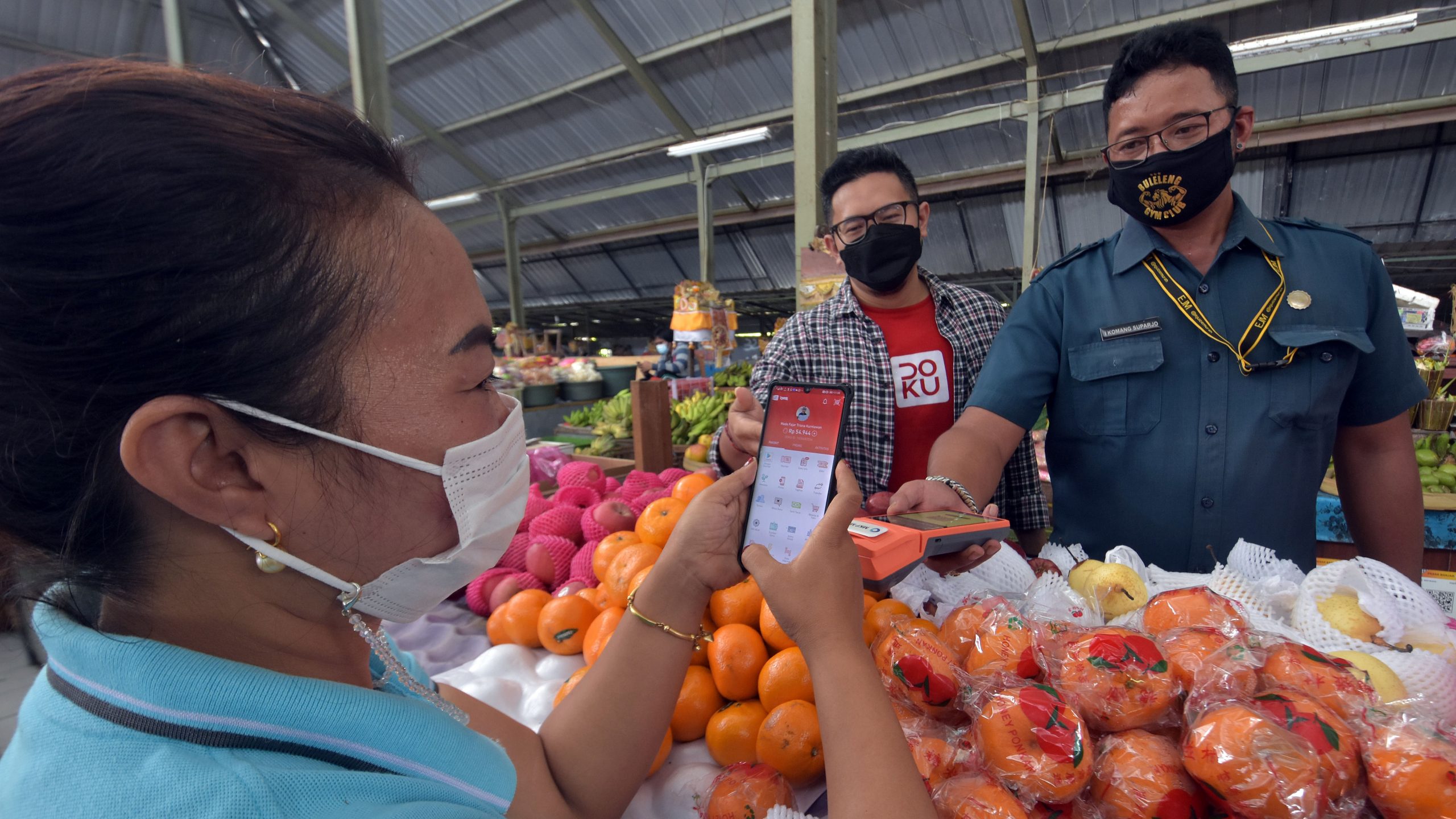 Asyik, Pedagang Pasar Banjar dan Seririt di Buleleng Kini Bisa Gunakan ...